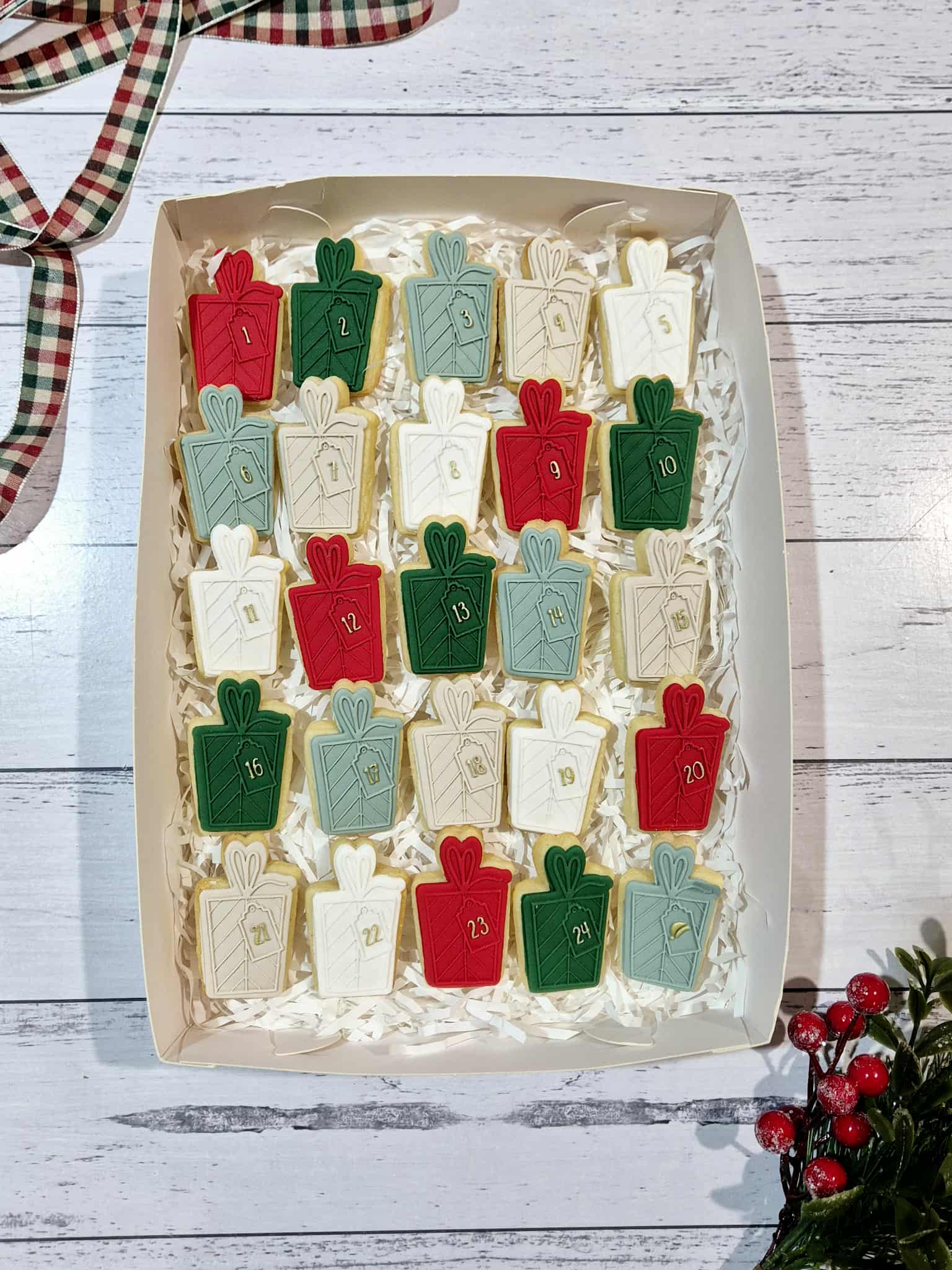 Present 25 Day Countdown Cookies – Spencer and Co Cookies